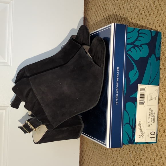 Seychelles | Shoes | Seychelles Sightseeing Suede Heels | Poshmark